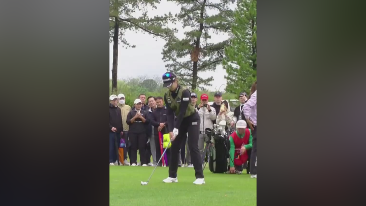 [AI클립] 3R 파3 5번홀 박현경 티샷 (크리스에프앤씨 제47회 KLPGA 챔피언십) - 네이버 TV