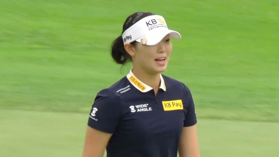 '높은 탄도의 장점' 버디로 1R를 끝낸 방신실 [제13회 E1 채리티 오픈 1R] - 네이버 TV