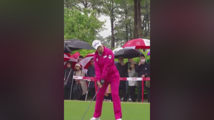 [AI클립] 3R 파5 1번홀 김민주 티샷 (크리스에프앤씨 제47회 KLPGA 챔피언십) - 네이버 TV