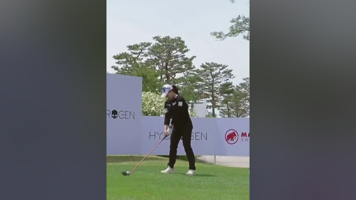 [AI클립] 2R 파4 9번홀 지한솔 티샷 (크리스에프앤씨 제47회 KLPGA 챔피언십) - 네이버 TV