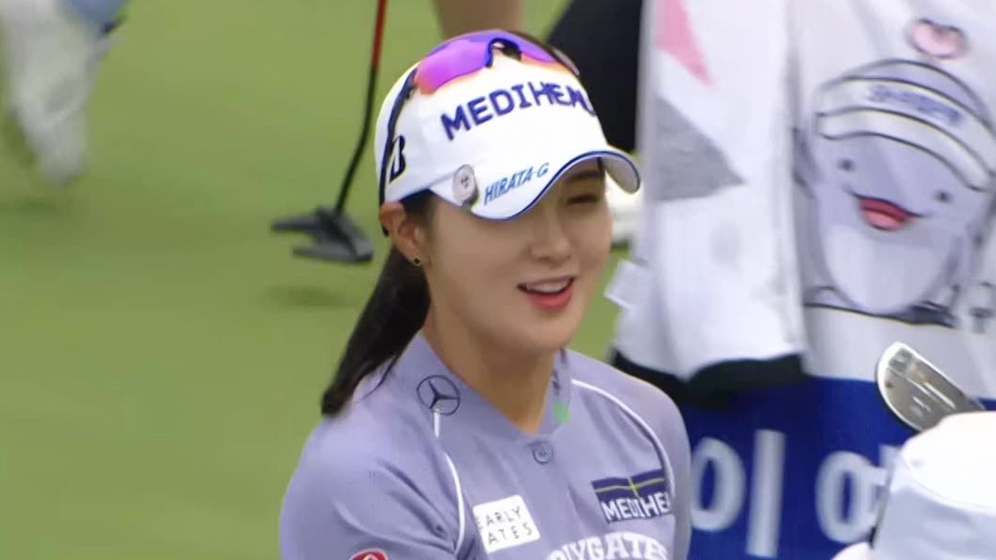 '기쁨의 미소' 버디로 분위기 반전! [Sh수협은행 MBN 여자오픈 2R] - 네이버 TV