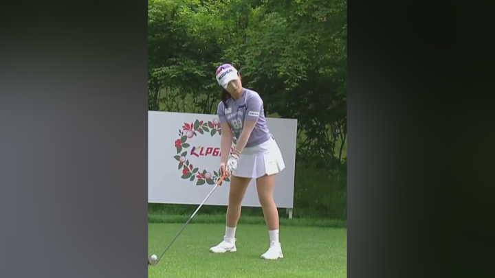 [AI클립] 2R 파4 15번홀 박현경 티샷 (Sh수협은행 MBN 여자오픈) - 네이버 TV