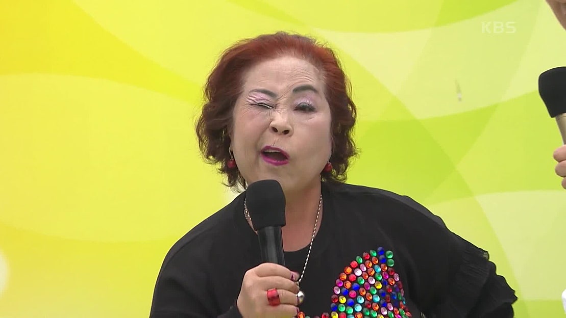 남문시장 명문 할매! 서정순 씨의 회전의자 + 댄스 | KBS 250601 방송 - 네이버 TV