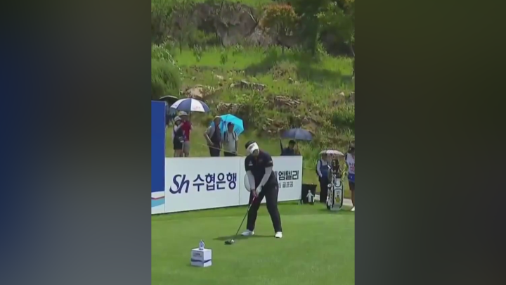 [AI클립] 3R 파4 11번홀 정소이 티샷 (Sh수협은행 MBN 여자오픈) - 네이버 TV
