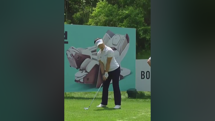 [AI클립] 3R 파3 7번홀 최가빈 티샷 (Sh수협은행 MBN 여자오픈) - 네이버 TV