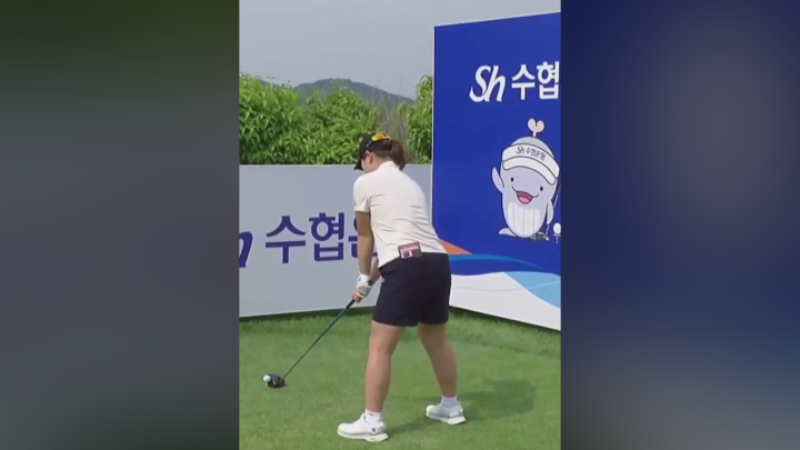 [AI클립] 2R 파4 11번홀 홍정민 티샷 (Sh수협은행 MBN 여자오픈) - 네이버 TV