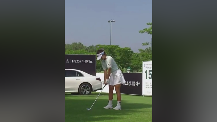 [AI클립] 3R 파3 15번홀 이동은 티샷 (더헤븐 마스터즈) - 네이버 TV