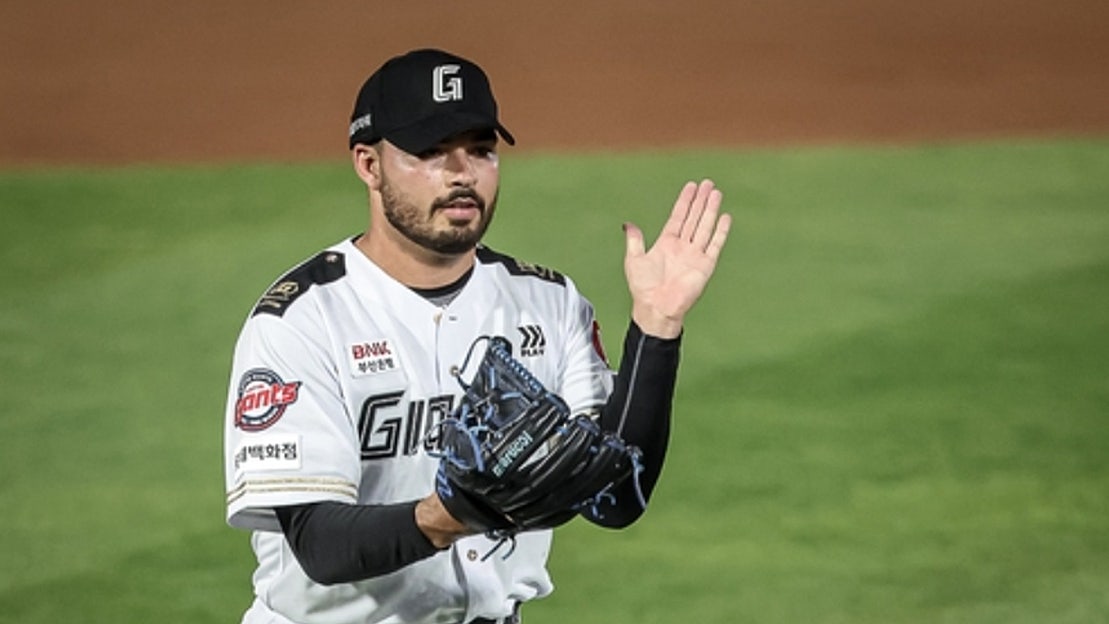 '158km 강속구' 롯데 감보아 6연승…LG 턱밑 추격 - 네이버 TV