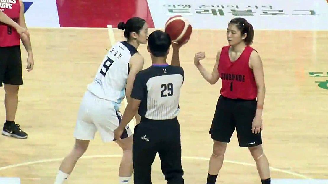 제공권 장악으로 승리 가져간 우리은행 [2025 WKBL 퓨처스리그] - 네이버 TV