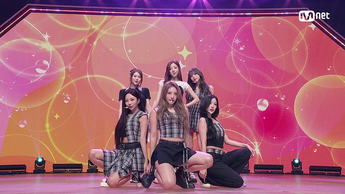 퍼플키스(PURPLE KISS) - DOREMI | Mnet 250724 방송 - 네이버 TV