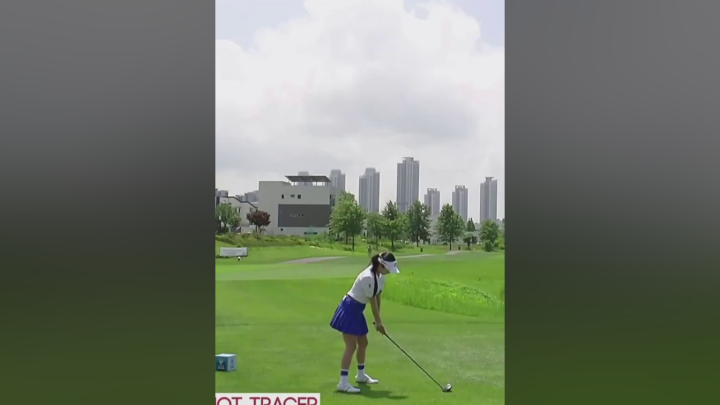 [AI클립] 3R 파4 4번홀 박혜준 티샷 (제15회 롯데 오픈) - 네이버 TV