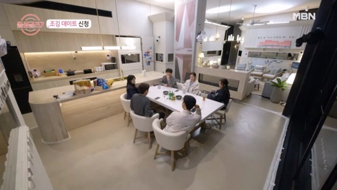 첫날부터 삼각관계 시작? 인형♥︎명은♥︎도형 MBN 250727 방송 - 네이버 TV