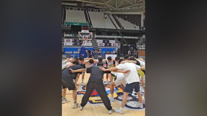 흔한 KUSF 우승팀의 세리머니 - 네이버 TV